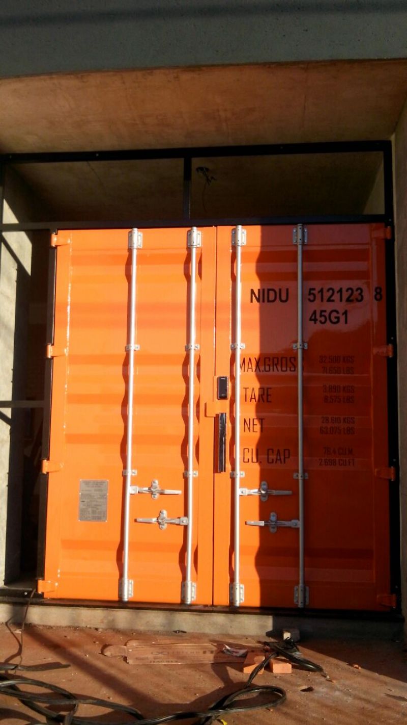 Projeto Especial - Porta de Container 1 - Heiss Containers